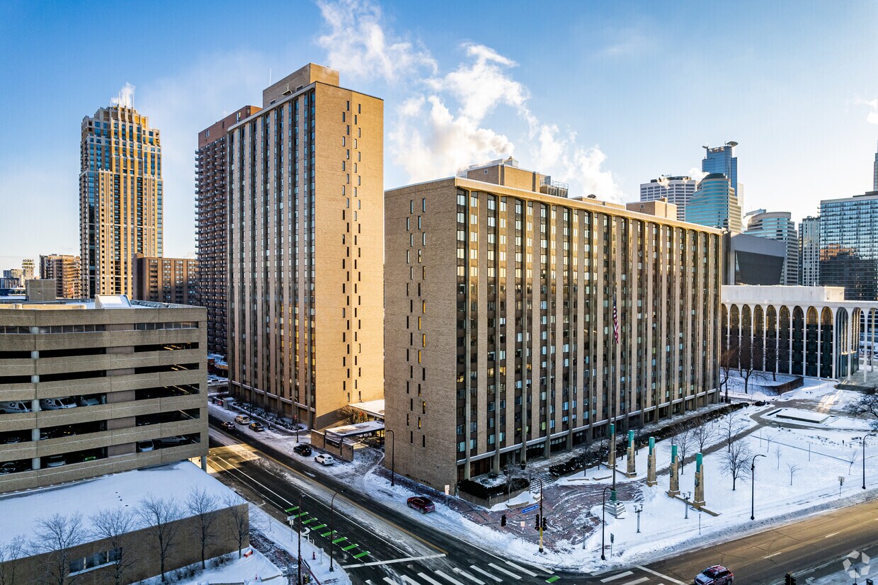 The River Towers Condominium Apartments - 15-19 S 1st St Minneapolis ...