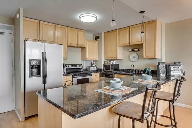 3600 N Lake Shore Dr Unit 1120, Chicago, IL 60613 | Apartments.com