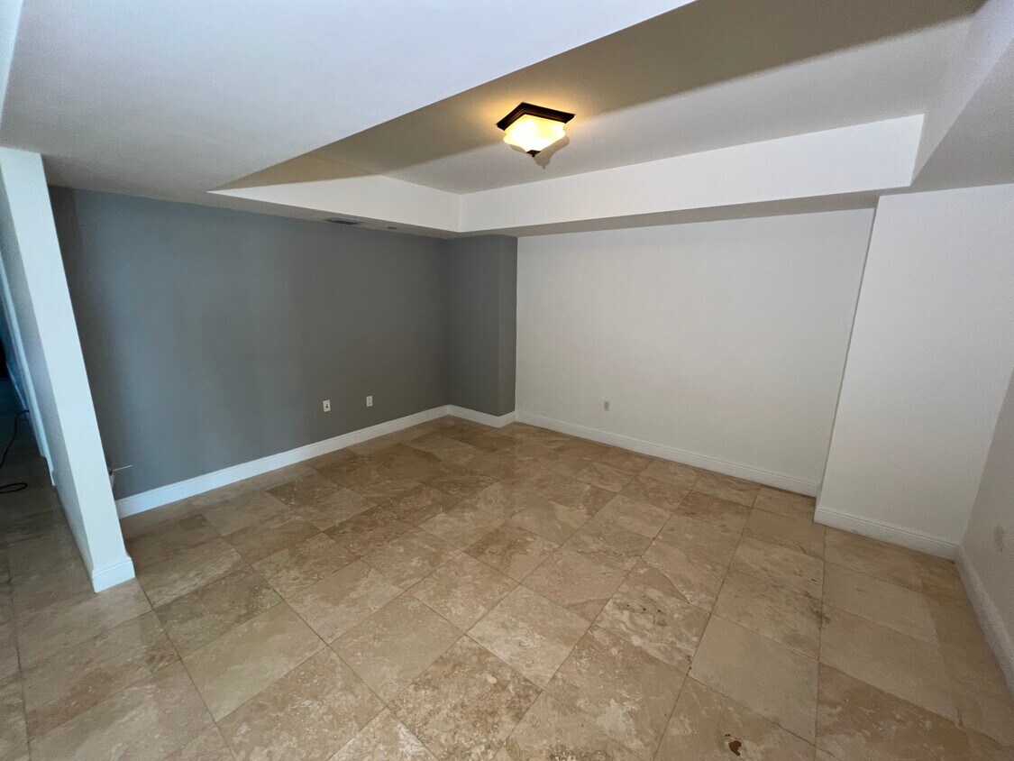 20201 E Country Club Dr Unit 505, Miami, FL 33180 - Condo for Rent in ...