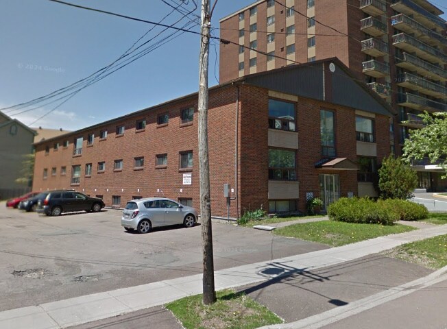 44 Cameron St Unité 2, Moncton, NB E1C 5Y4 - Appartement à Louer à ...