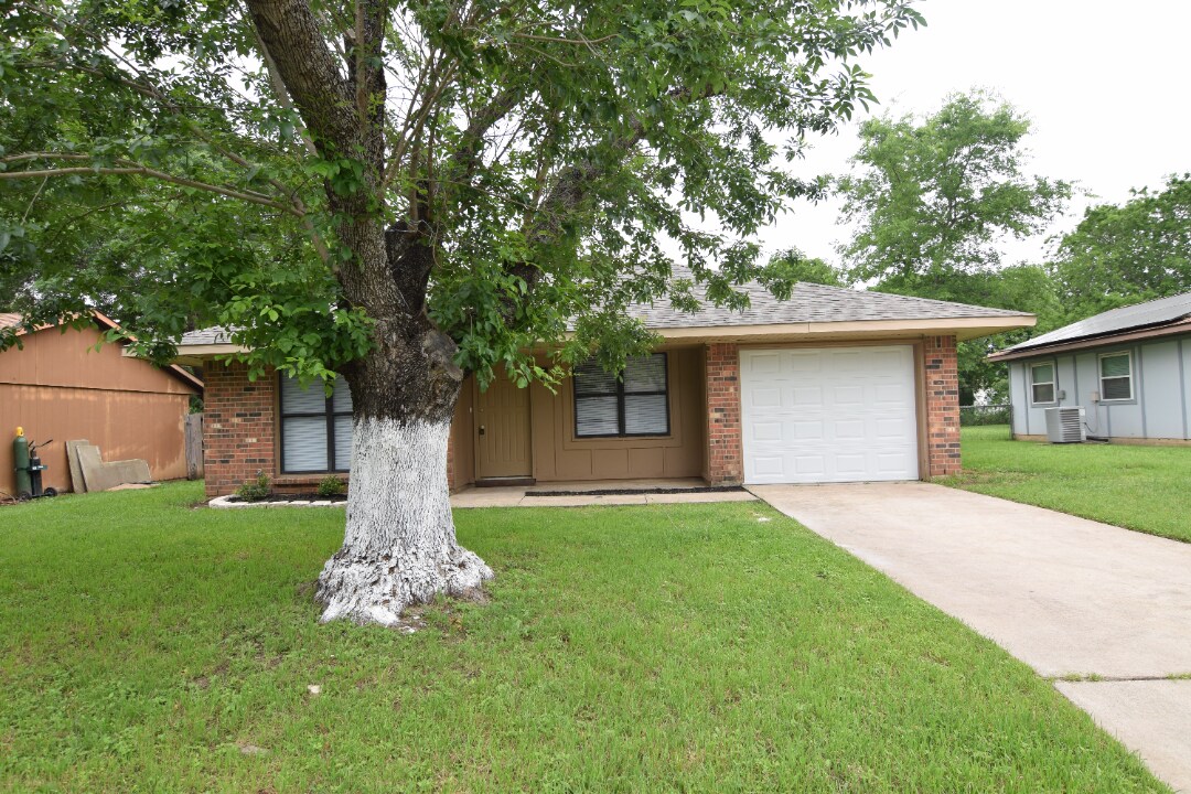 1101 E Avenue O, Belton, TX 76513 - House Rental in Belton, TX ...