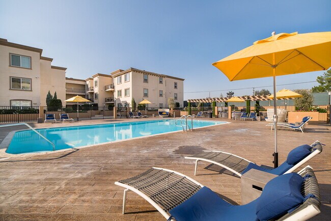 Avery Rentals in Valley Village at 12005 Albers St Valley Village, CA ...