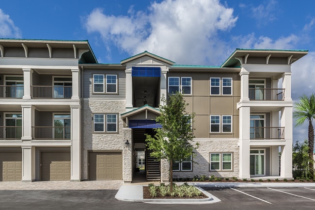 Integra Cove Apartments for Rent with Hardwood Floors - Orlando, FL ...