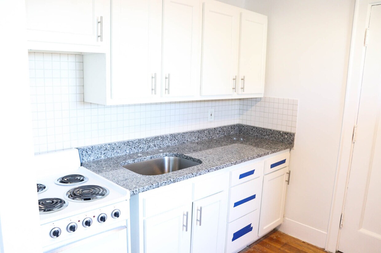 195 Thomas E. Burgin Pkwy Unit 407, Quincy, MA 02169 - Condo for Rent ...