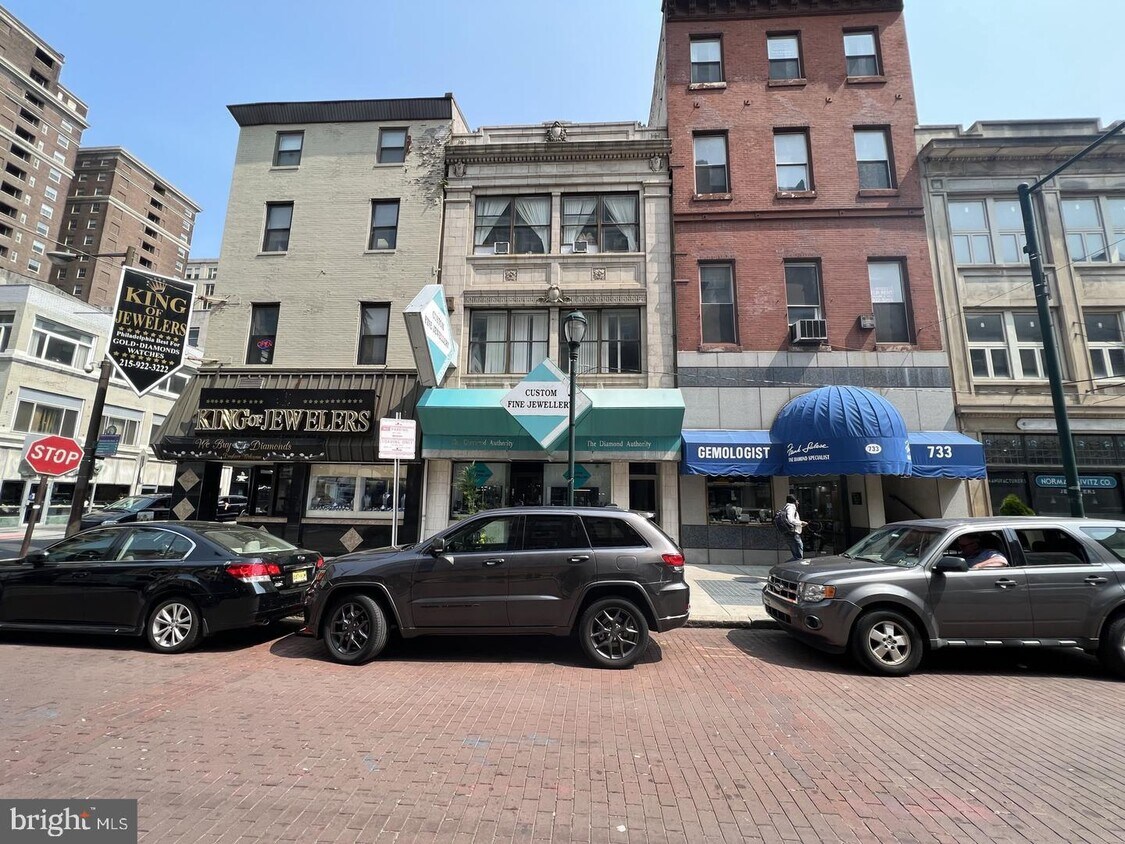 735 Sansom St Unit 1, Philadelphia, PA 19106 - Room for Rent in ...