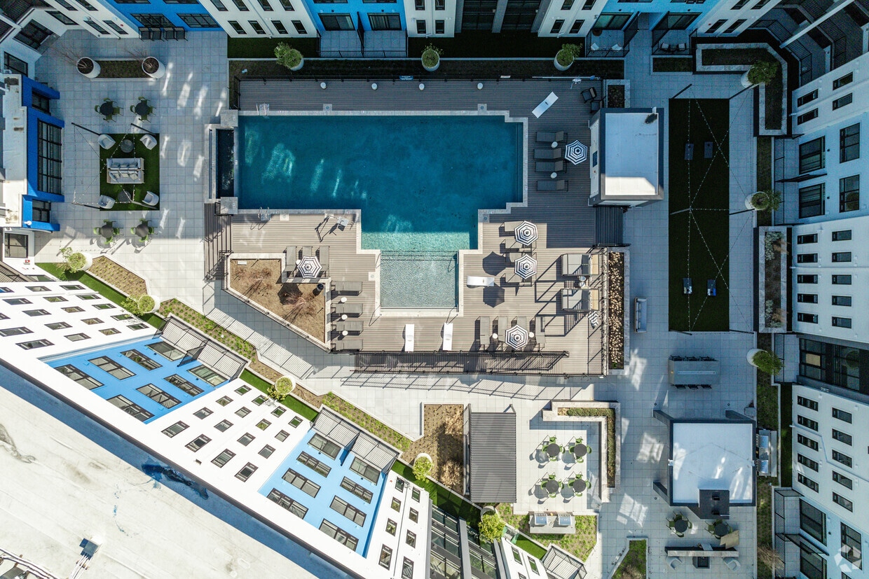 Fusion at Neon - 225 W Olney Rd Norfolk, VA 23510 | Apartments.com