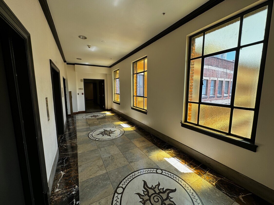 Spring Arcade Building - Apartments in Los Angeles, CA | Westside Rentals