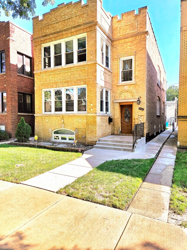 3303 N Avers Ave Unit 1, Chicago, IL 60618 - 3303 N Avers Ave Chicago ...