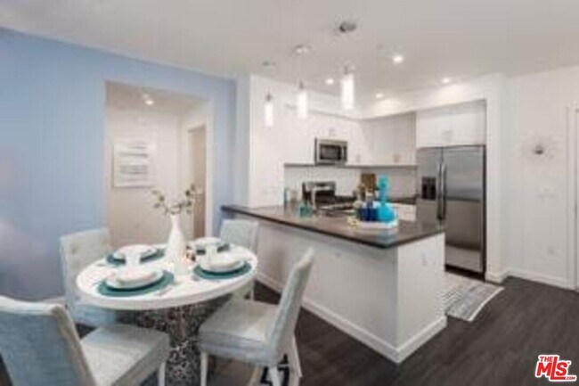 7141 Santa Monica Blvd Unit 107, West Hollywood, CA 90046 - Condo for ...