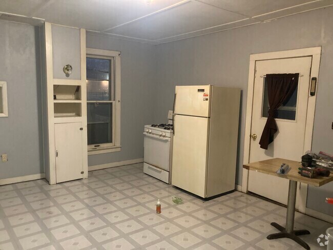 Apartments for Rent in Thayer IA with High Ceilings | Apartments.com