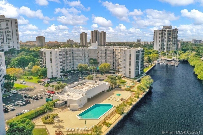 3401 N Country Club Dr Unit 110, Miami, FL 33180 - Condo for Rent in ...