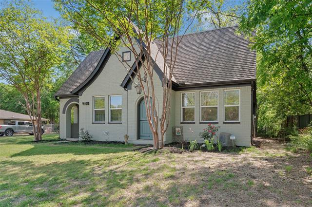 2204 Burning Tree Ln, Denton, TX 76209 - House Rental in Denton, TX ...