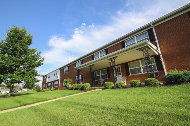 Lake of the Woods Apartments - Mount Healthy, OH | Apartments.com
