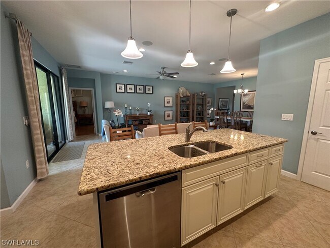 13537 Villa Di Preserve Ln, Estero, FL 33928 - House Rental in Estero ...