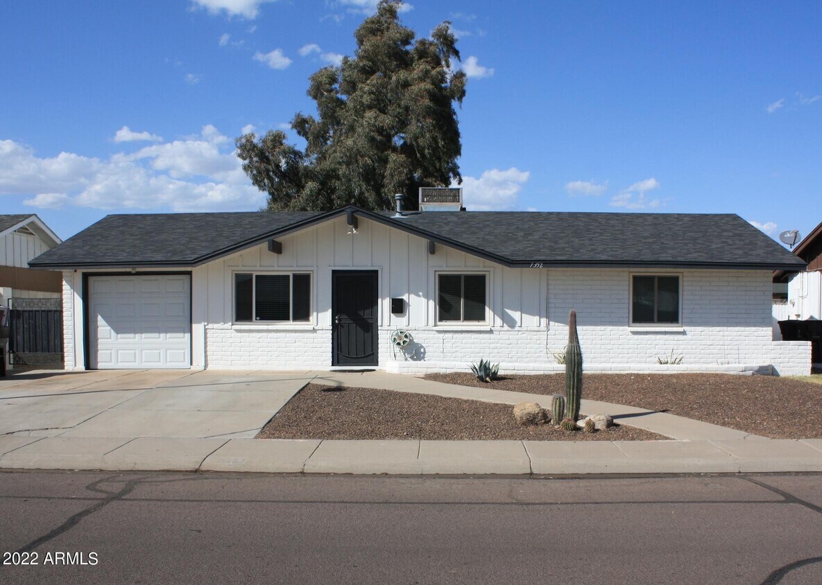 7352 W Desert Cove Ave, Peoria, AZ 85345 - House Rental in Peoria, AZ ...