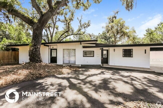 Oak Lynn Apartments for Rent with Extra Storage - Orlando, FL - Updated ...