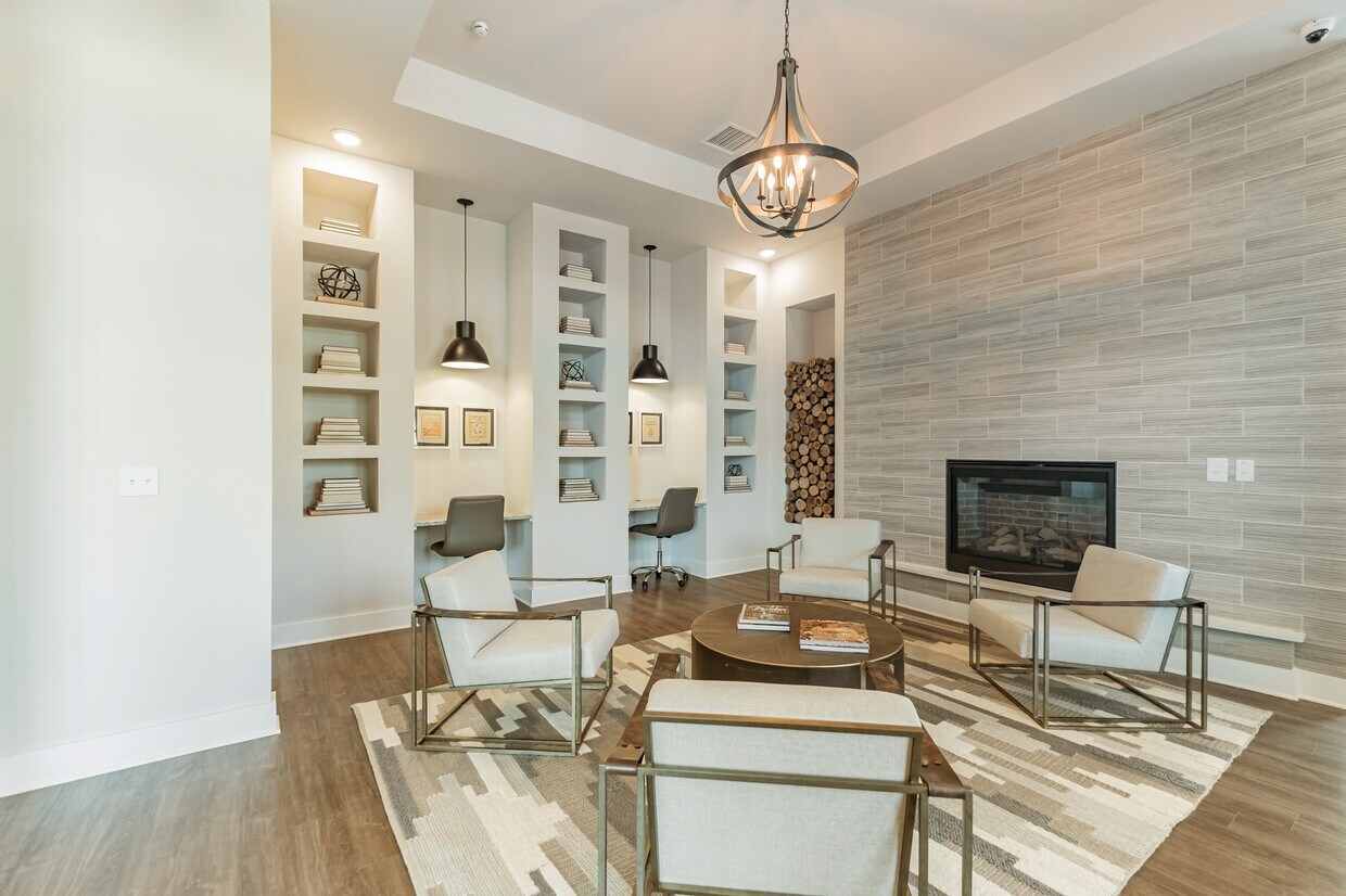 The Standard at Pinestone Apartments - 125 Pinestone Dr Travelers Rest ...