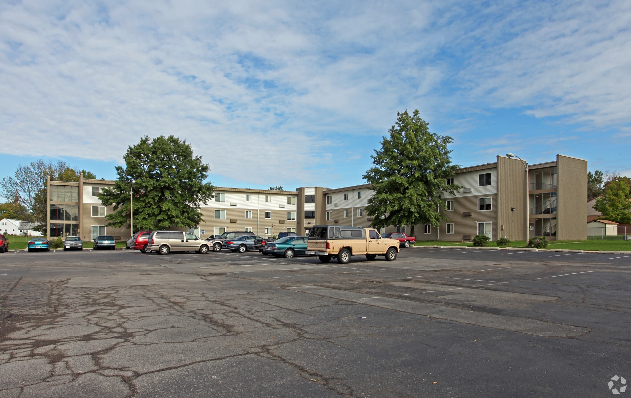 Arbors Of Southtowne Square - 7915 Decatur Rd Fort Wayne, IN 46816 ...