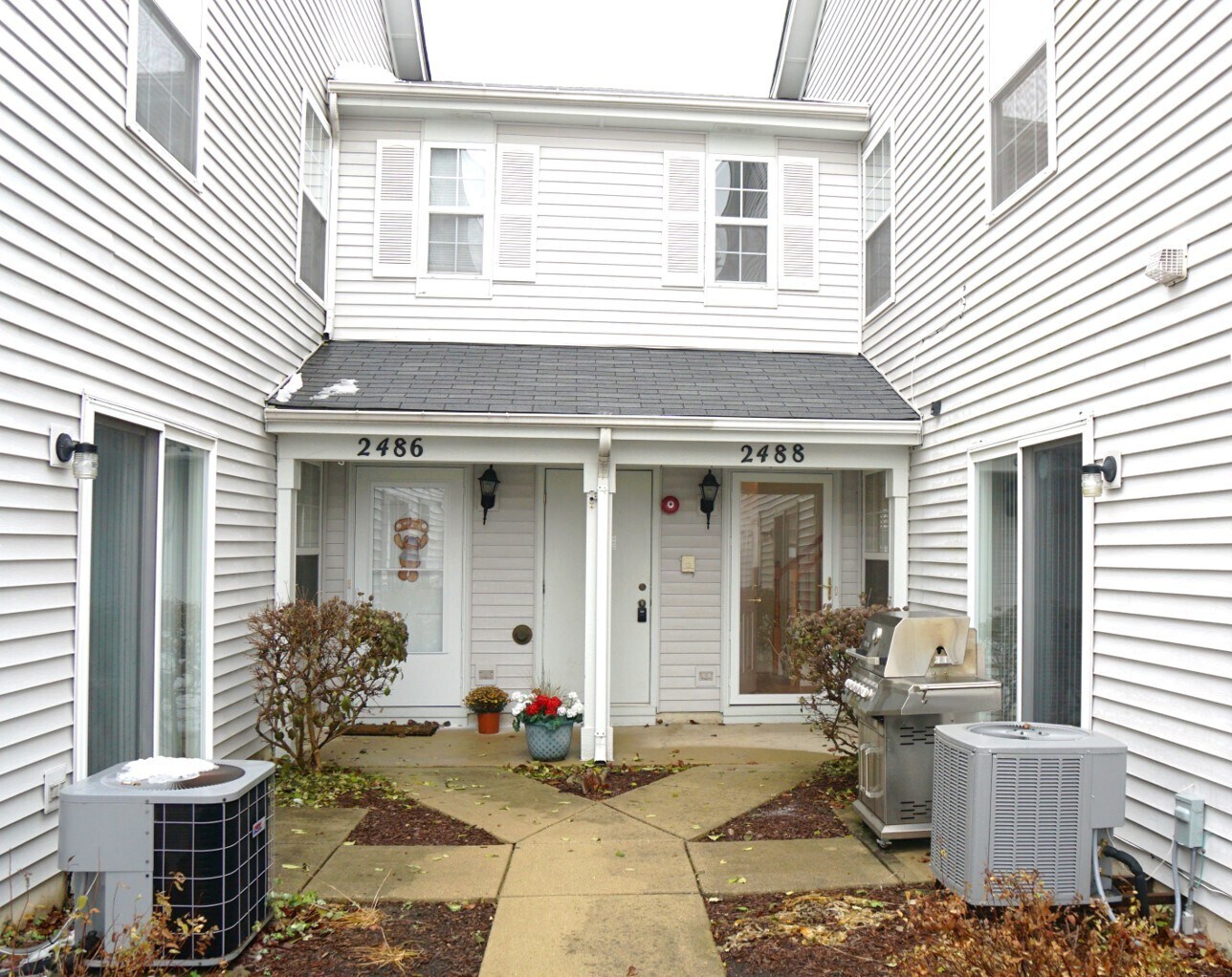 2488 Dickens Dr Unit 2488, Aurora, IL 60503 - Condo for Rent in Aurora ...