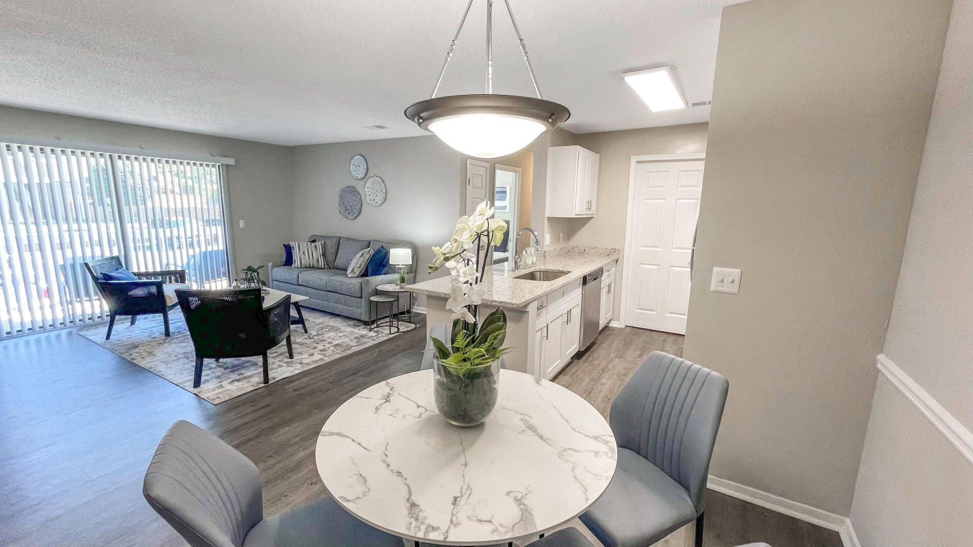 1 Park Central Apartment Homes - 1 Ashley Lakes Dr Nw Peachtree Corners ...