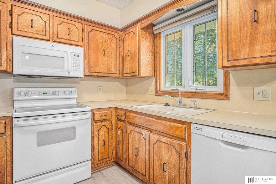 14706 Orchard Cir, Omaha, NE 68137 | Apartments.com