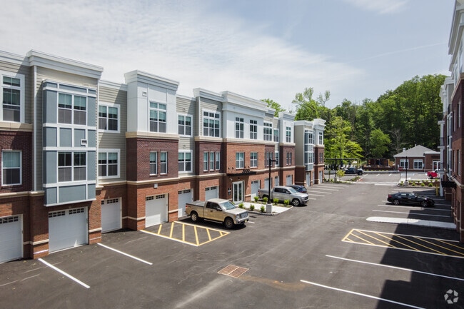 The Kingsley - Apartments in Fairfield, NJ | Apartments.com