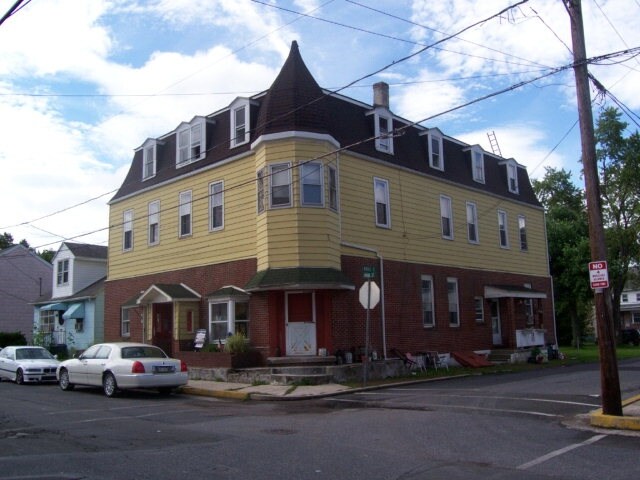 19 Main St, Middleport, PA 17953 - 19 Main St Middleport, PA 17953 ...