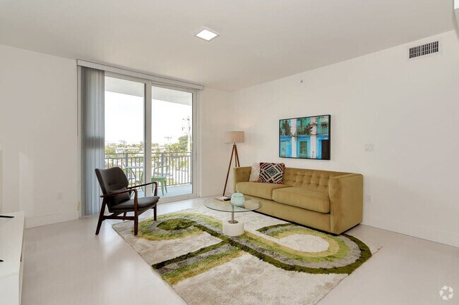 Best Luxury New Silvercrest Apartments for Rent - Miami, FL - Updated ...