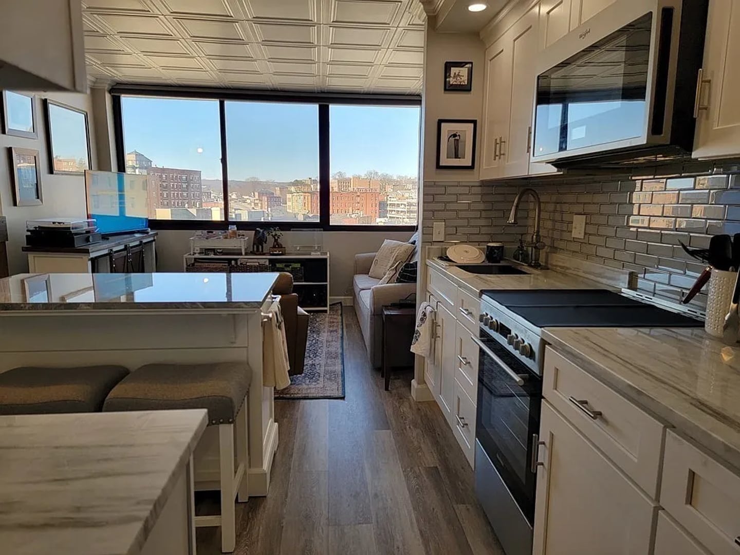 One Bedroom Apartment In Worcester Massachusetts On A 700