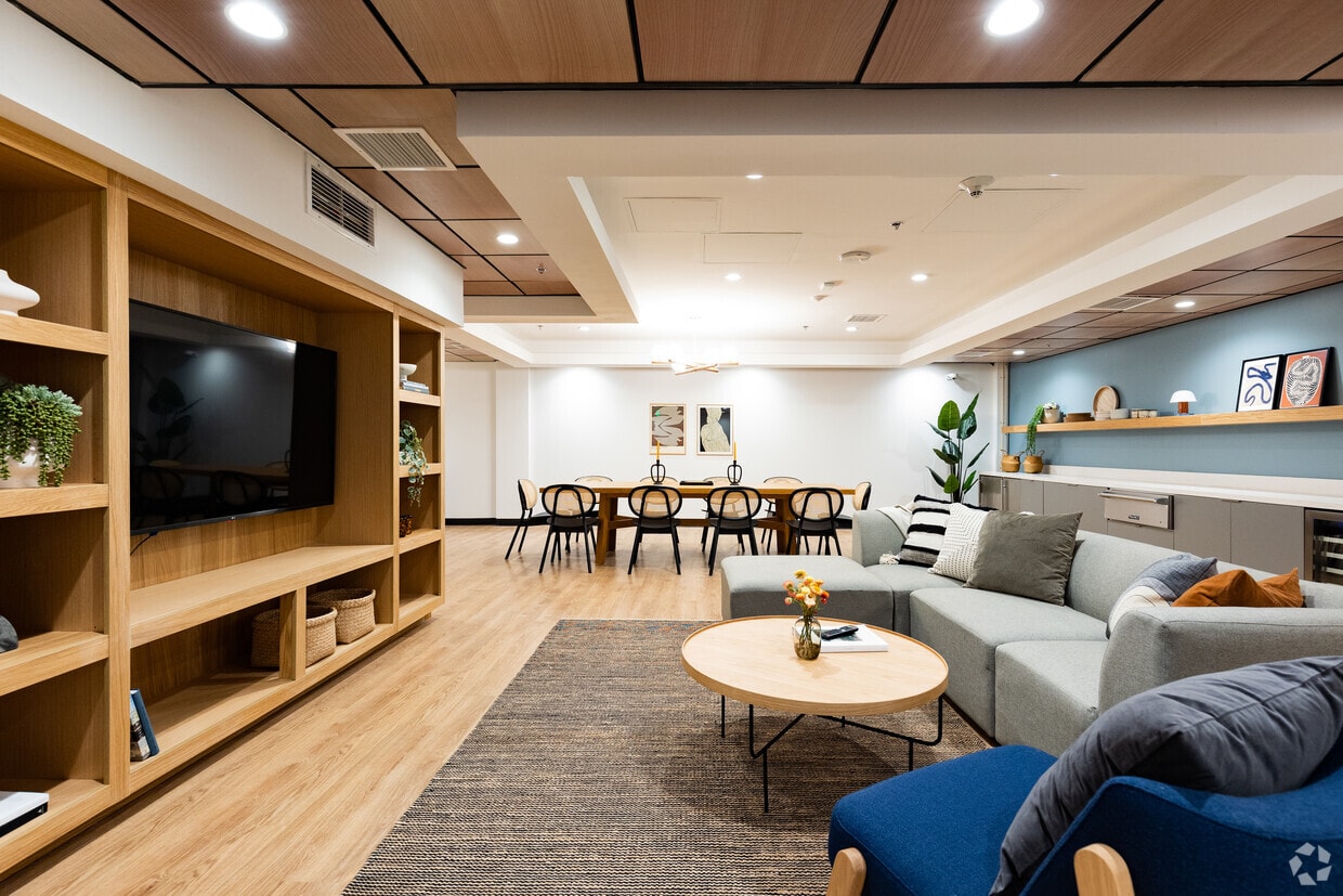 The Arden Apartments - 3921 Wilshire Blvd Los Angeles, CA 90010 ...