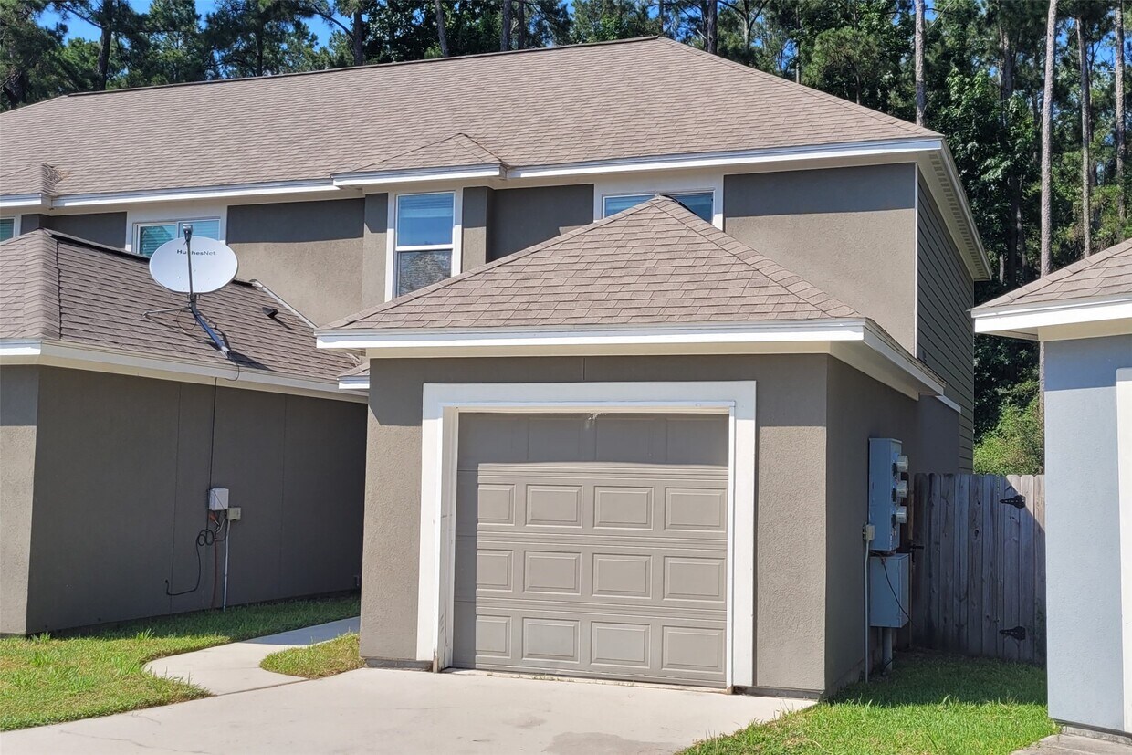 132 Artesian Way, Roman Forest, TX 77357 - Condo for Rent in Roman ...