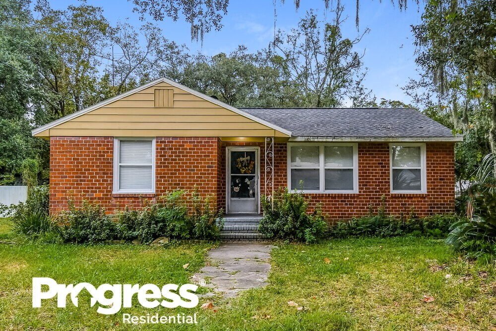 8081 Wakefield Ave, Jacksonville, FL 32208 | Apartments.com