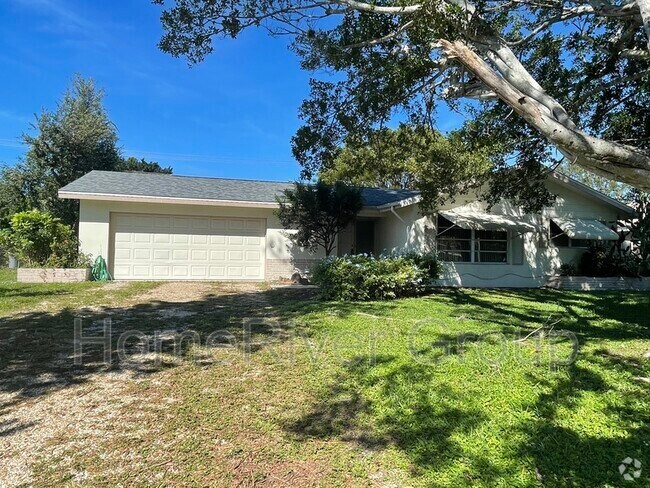 Carillon Woods Apartments for Rent with a Garage - Fort Myers, FL ...