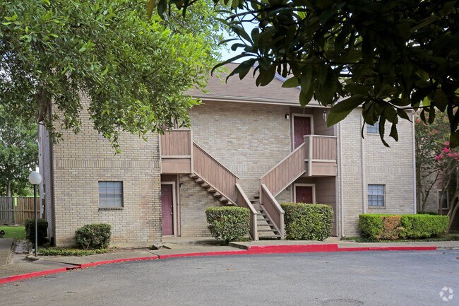 Robinson Manor Apartments Rentals - Universal City, TX | Apartments.com