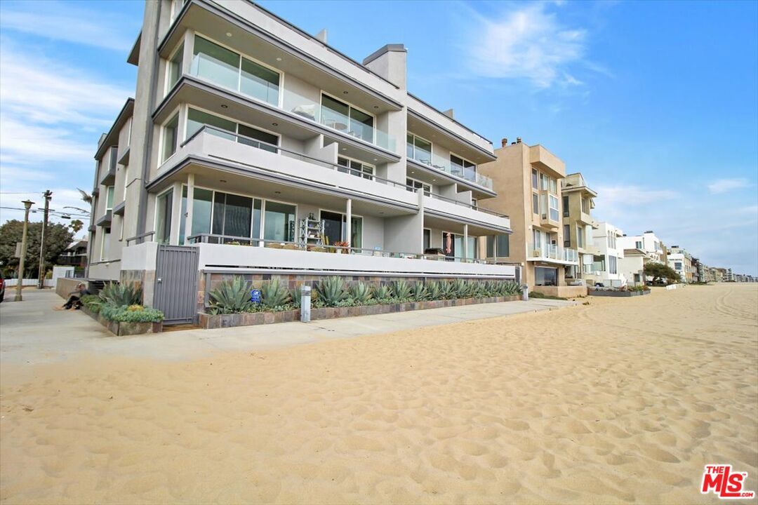 6 Fleet St Unit 202, Marina del Rey, CA 90292 - Room for Rent in Marina ...