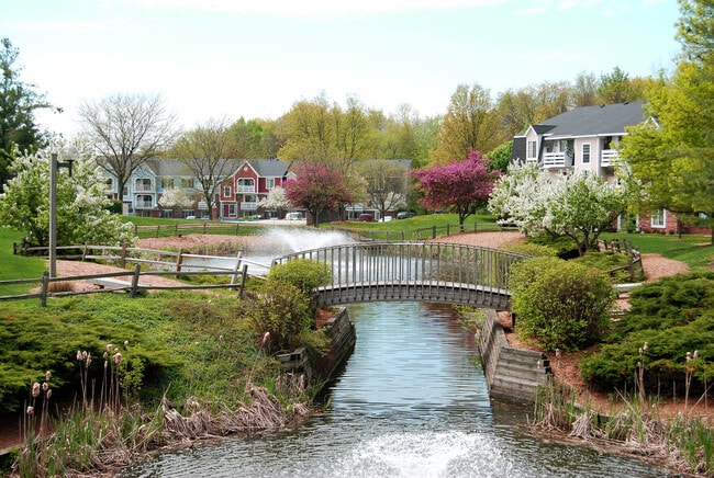 Apple Ridge Apartments - Apartments in Walker, MI | Apartments.com