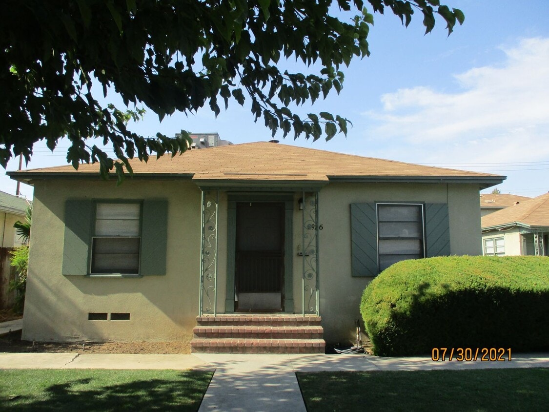 2926 San Emidio St Unit 2926, Bakersfield, CA 93304 - Room for Rent in ...