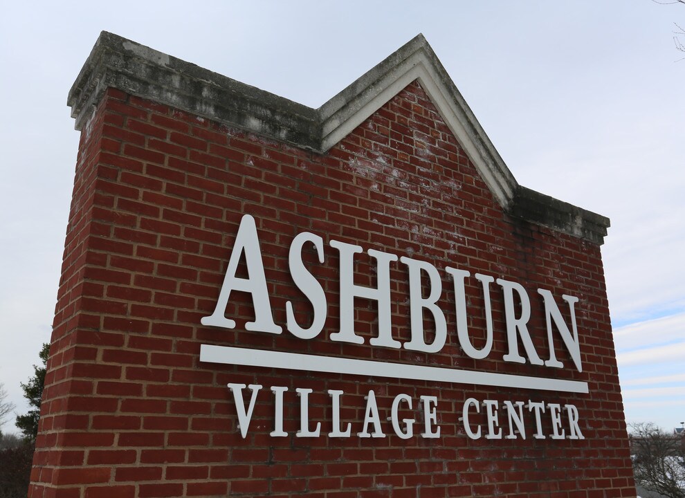 Is University Center a Good Place To Live in Ashburn VA? - Neighborhood ...