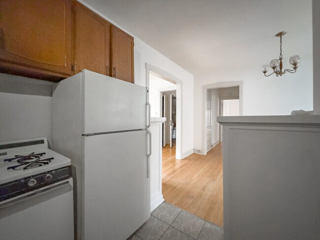 1438 W Thorndale Ave Unit E2, Chicago, IL 60660 | Apartments.com