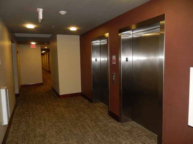 850 Village Center Dr Unit 301, Burr Ridge, IL 60527 - Condo for Rent ...