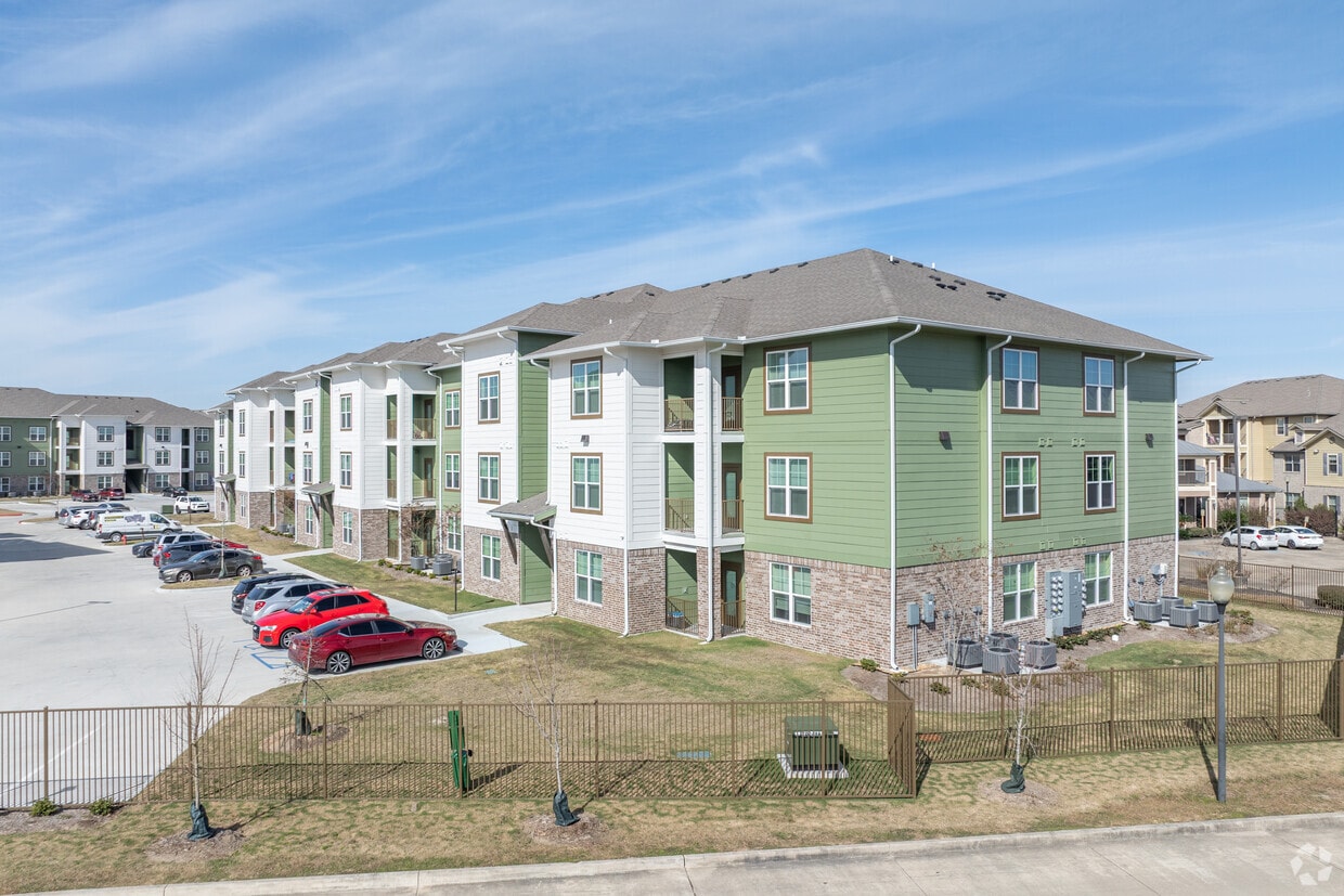 The Reserve at Power Place - 2301 Power Centre Pky Lake Charles, LA ...