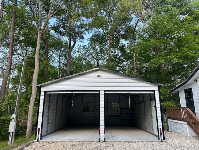 660 Hanging Tree Trail, Point Blank, TX 77364 - House Rental in Point ...