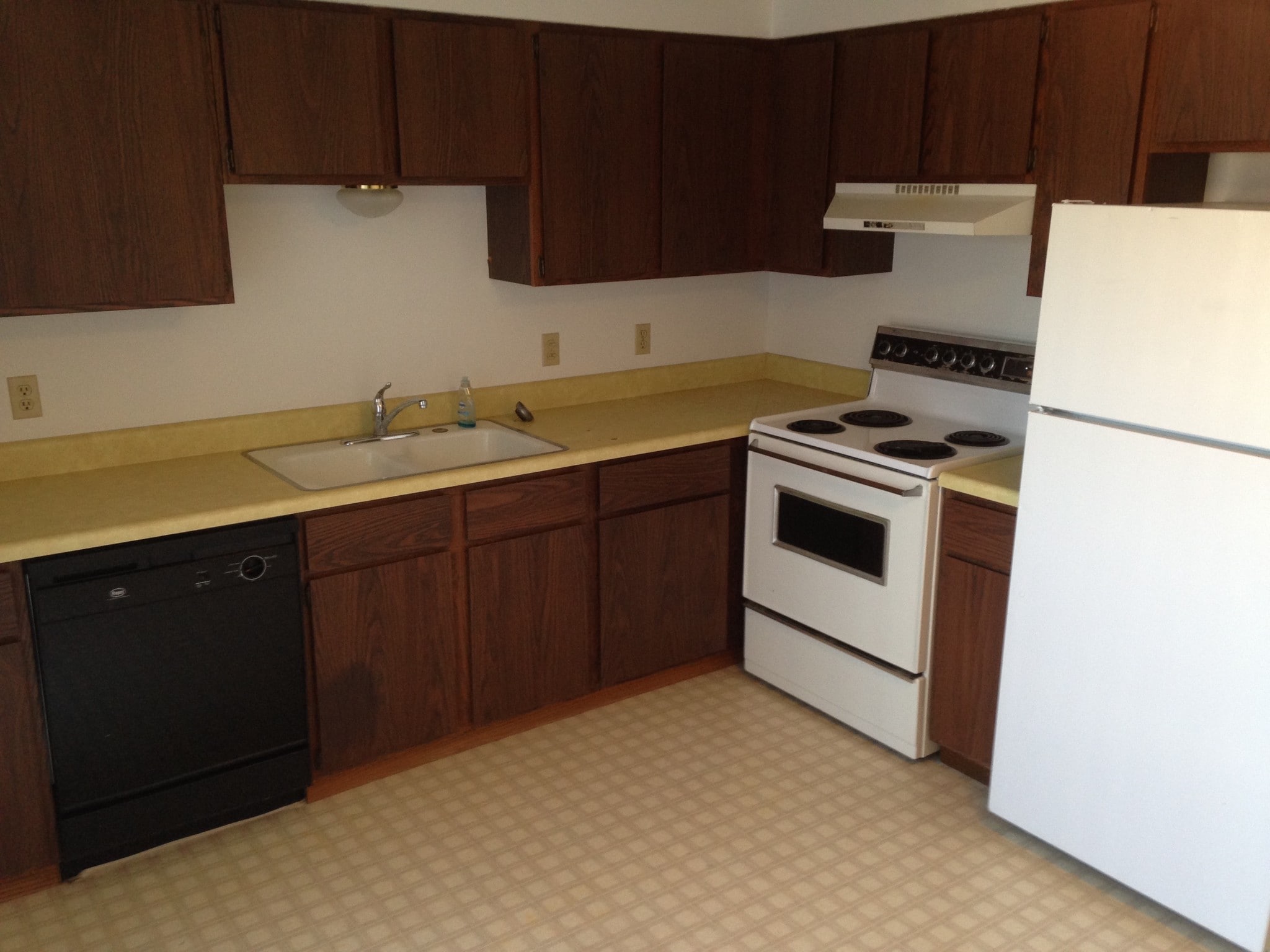 603 Kennedy Dr Unit 603 Kennedy Drive Apt. #2, Grand Island, NE 68803 ...