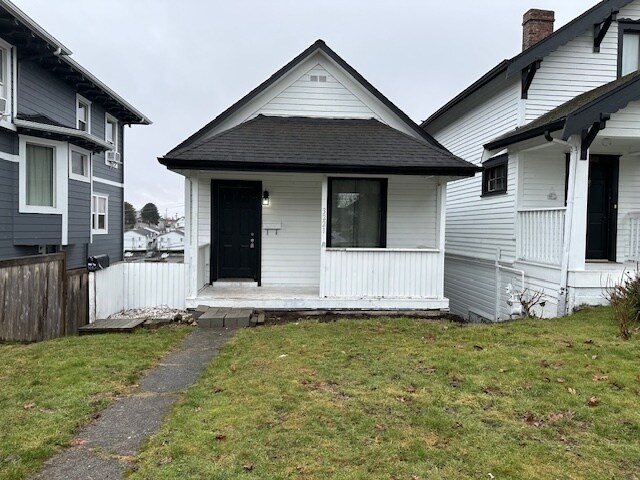 3221 Grand Ave, Everett, WA 98201 - House Rental in Everett, WA ...