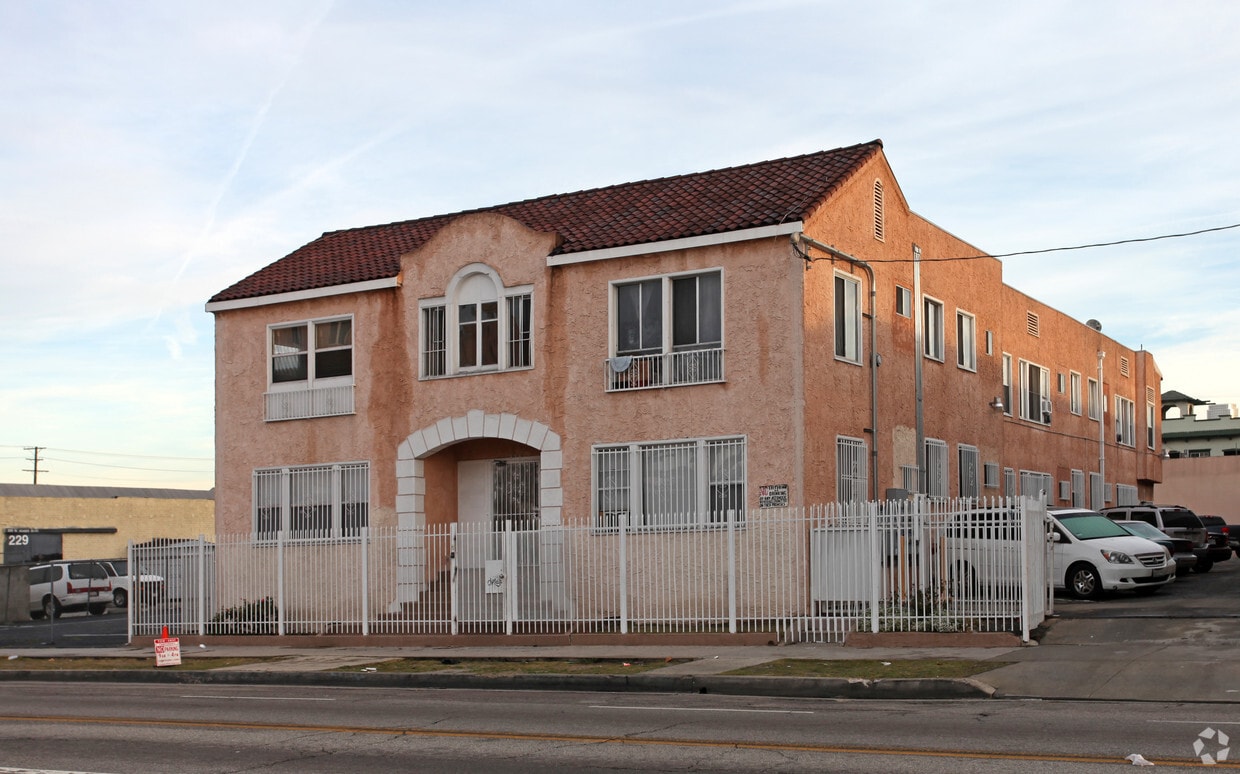 225 W Adams Blvd, Los Angeles, CA 90007 - 225 W Adams Blvd Los Angeles ...