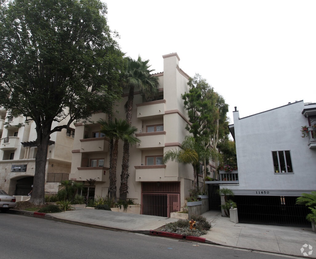 11648 Mayfield Ave, Los Angeles, CA 90049 - 11648 Mayfield Ave Los ...