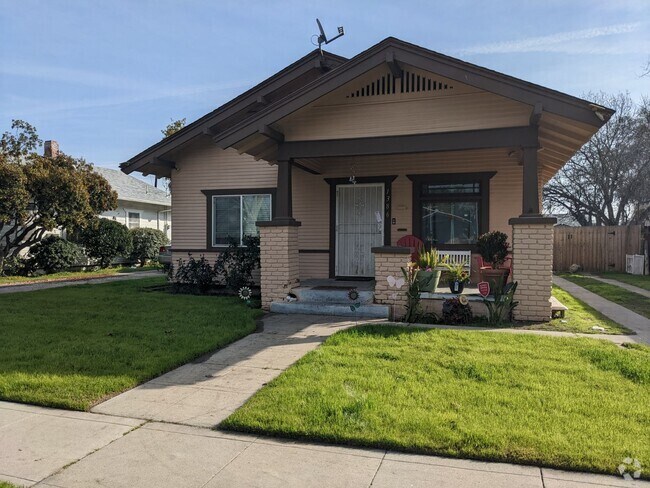 Tower District Student Apartments for Rent - Fresno, CA - 6 Rentals ...