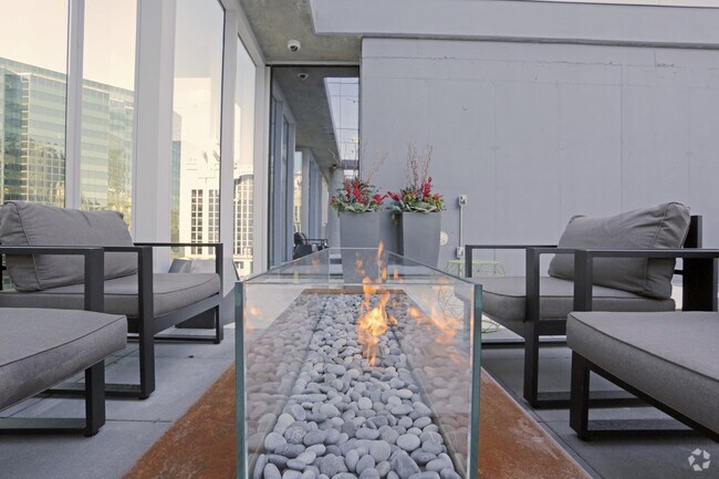 Linea Apartments Apartments - Chicago, IL | Apartments.com