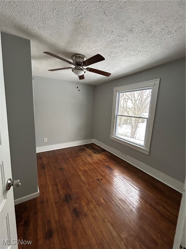 5037 Wilson Sharpsville Rd Unit 4, Fowler, OH 44418 - Room for Rent in ...