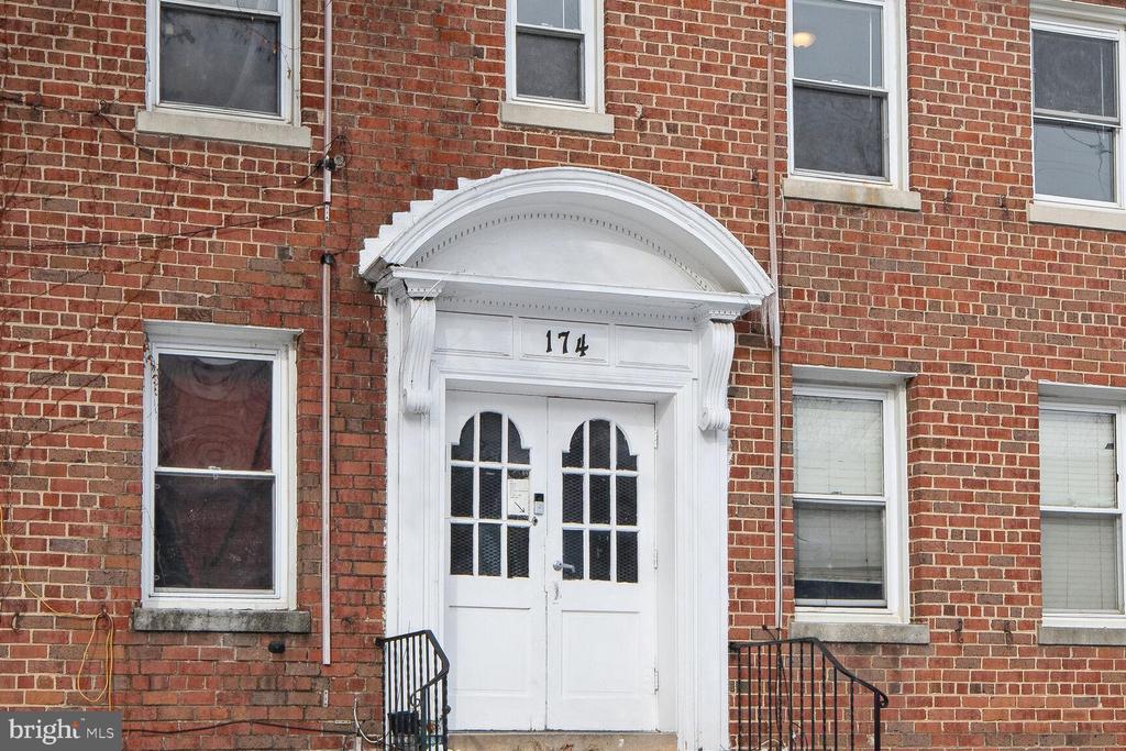 174 36th St NE Unit 4, Washington, DC 20019 - Room for Rent in ...